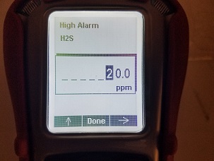 How do you check and change the alarm limits in the MultiRAE monitors