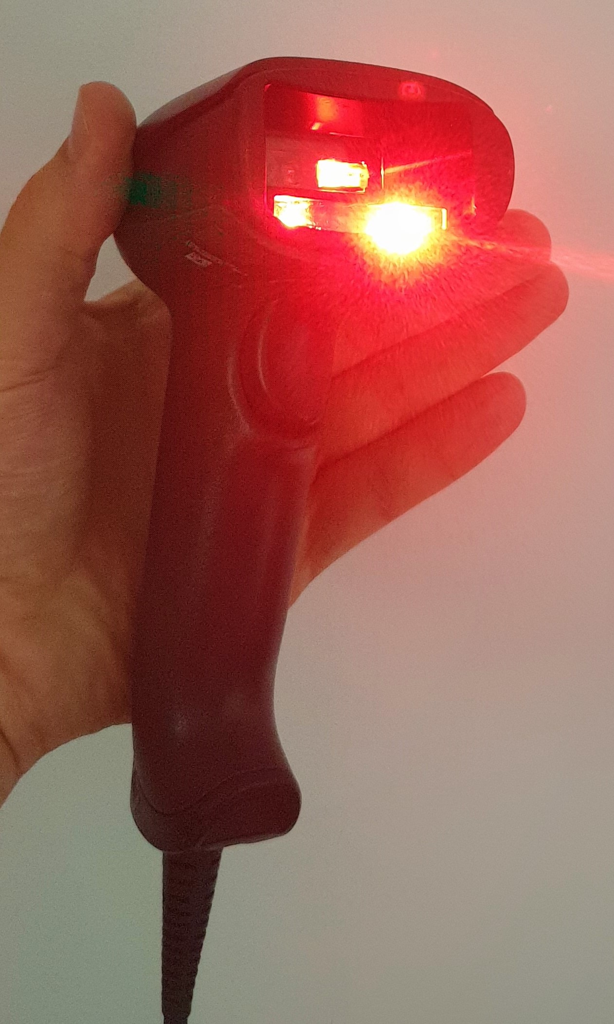 How to display only the aimer / red bar before the barcode is selected